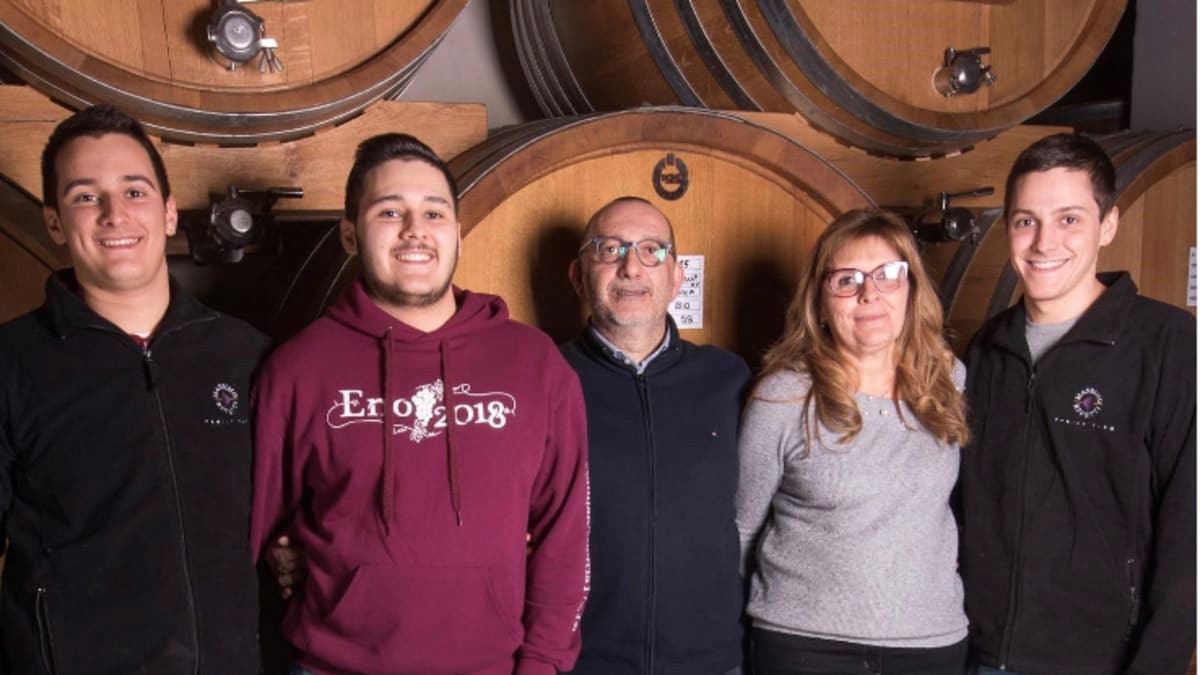 Moestue & Cask lanserar två viner från producenten Massimo Rivetti den ...